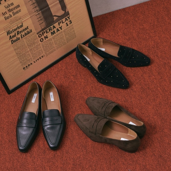 ドゥ アルシーヴ（Doux archives）/’ポインテッドトゥローファー’