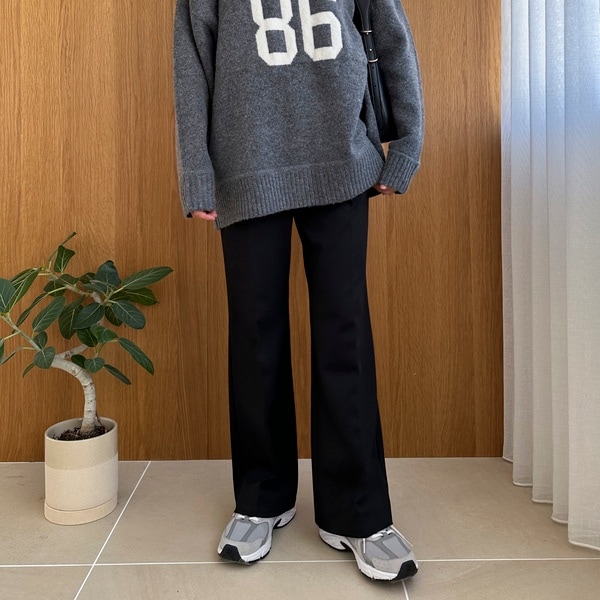 【NEW】ドゥ アルシーヴ（Doux archives）/ポンチセミフレアパンツ