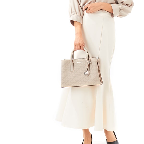 マイケル・コース（Michael Kors）/RUTHIE サッチェル スモール − MKシグネチャー