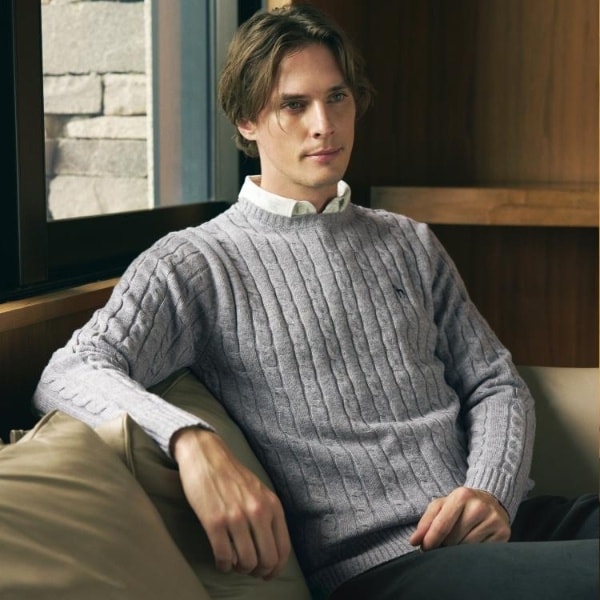 アダバット（adabat）/ケーブル柄クルーネックニット