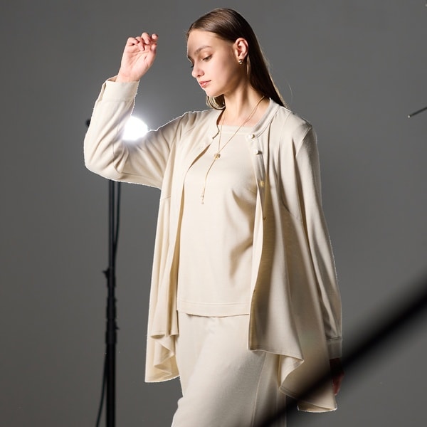 リリアンビューティ（Liliane Burty）/【M〜4L/セットアップ対応】ウォームスムースフレアブラウス