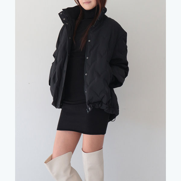 アンビエント（AMBIENT）/シームレスバックタックフレアダウンジャケット