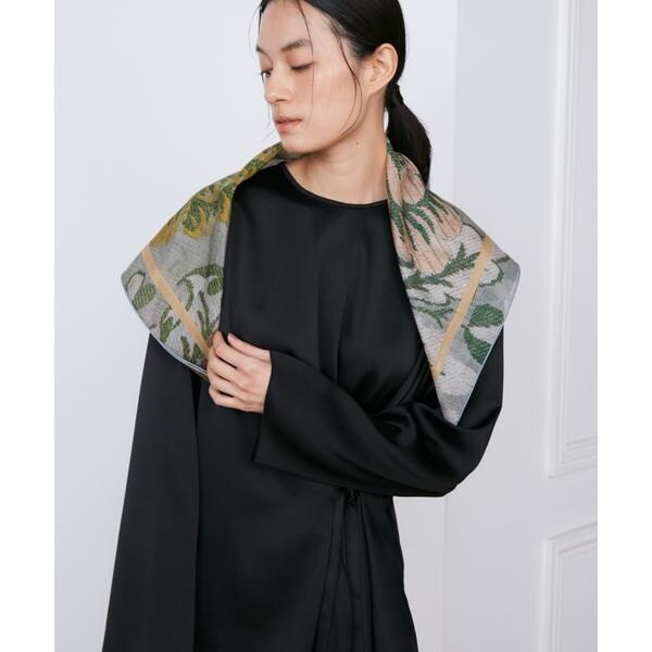 イネド（INED）/《SUPERIOR CLOSET》Light Green Flower Scarf《Tapis No