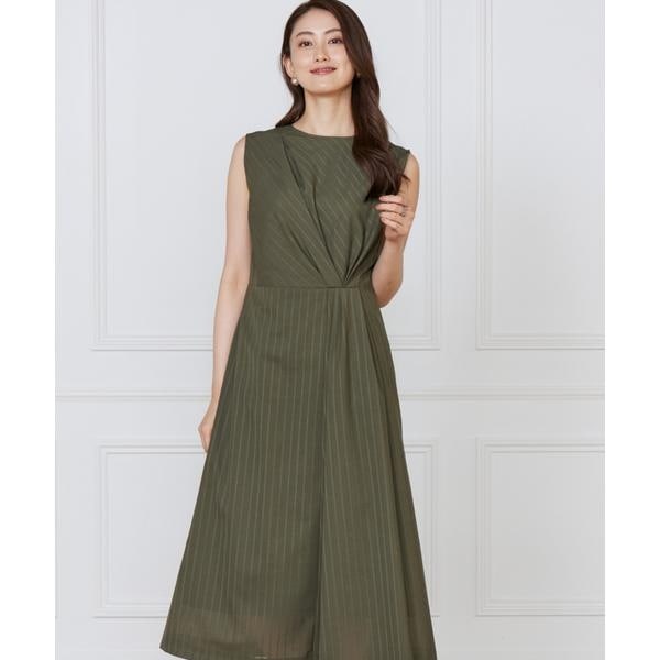 イネド（INED）/《大きいサイズ》ウエストタックワンピース