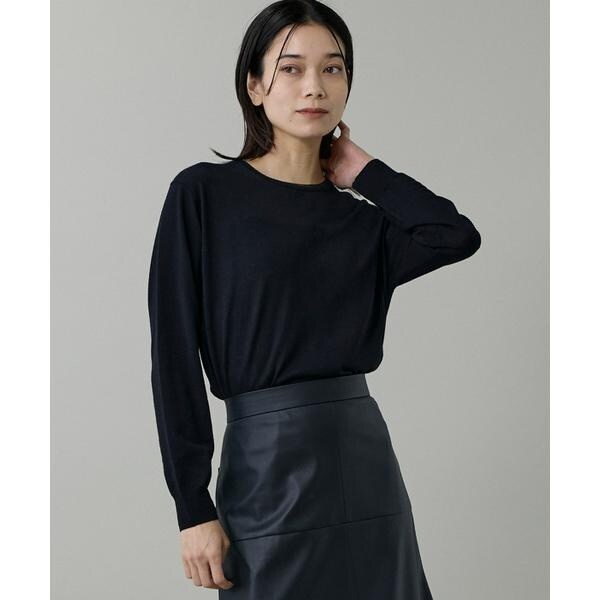 イネド（INED）/クルーネックプルオーバー