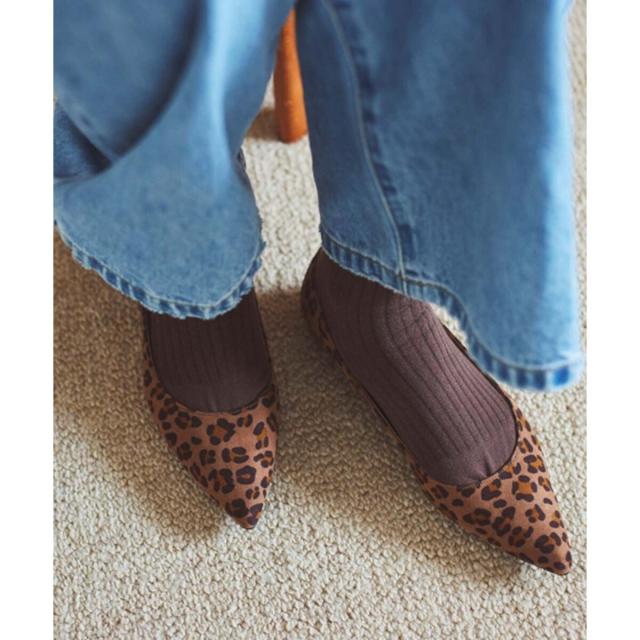 ルクールブラン（le．coeur blanc）/ポインテッドフラットパンプス