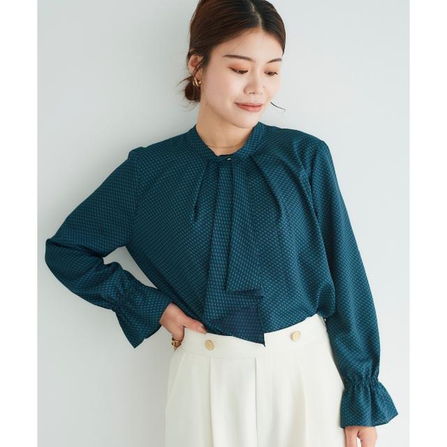 ルクールブラン（le．coeur blanc）/《手洗い可能》キカプリントスカーフタイブラウス