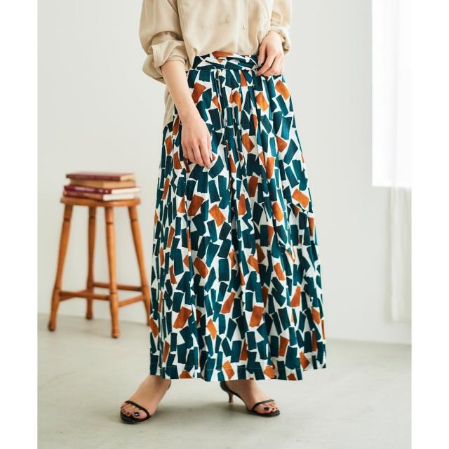 ルクールブラン（le．coeur blanc）/幾何柄プリントリボン付ロングスカート