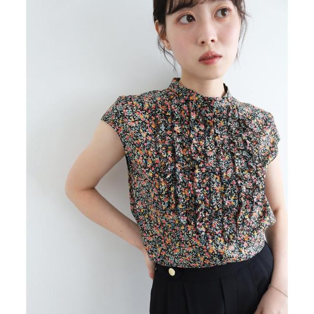 ルクールブラン（le．coeur blanc）/《手洗い可能》リバティフロントフリルブラウス