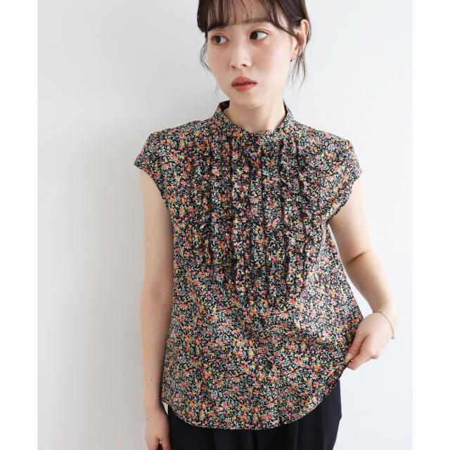 ルクールブラン（le．coeur blanc）/《手洗い可能》リバティフロントフリルブラウス