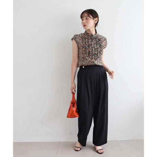 ルクールブラン（le．coeur blanc）/《手洗い可能》リバティフロントフリルブラウス