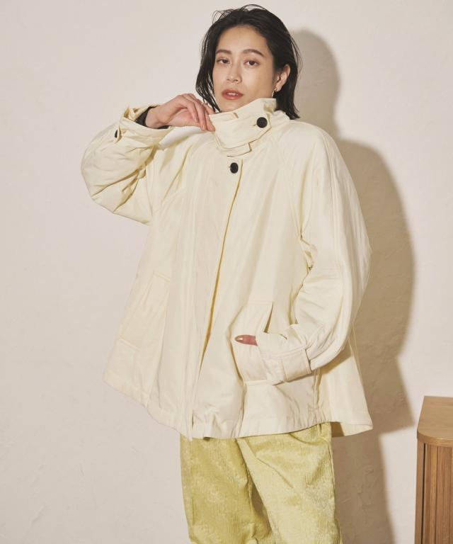 オードリーアンドジョンワッド（Audrey and John Wad）/【Audrey and John Wad】スタンドカラーフレアショートコート