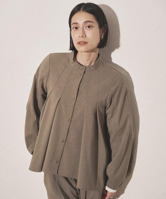 オードリーアンドジョンワッド（Audrey and John Wad）/【Audrey and John Wad】タックフレアブラウス