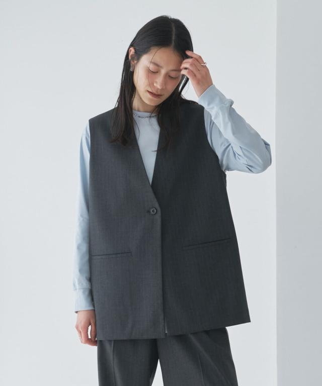 オードリーアンドジョンワッド（Audrey and John Wad）/ノーカラーVネックベスト