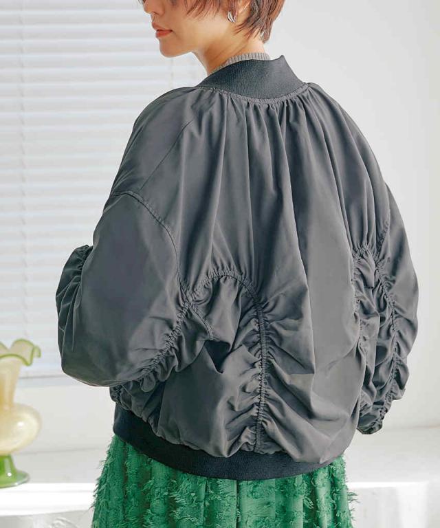 ルイルエブティック（RUIRUE BOUTIQUE）/【S〜LL】シャーリングオーバーサイズブルゾン