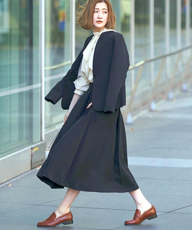 ルイルエブティック（RUIRUE BOUTIQUE）/【洗える/ストレッチ】楽ちんベーシックスーツ ノーカラージャケット/タックフレアスカート