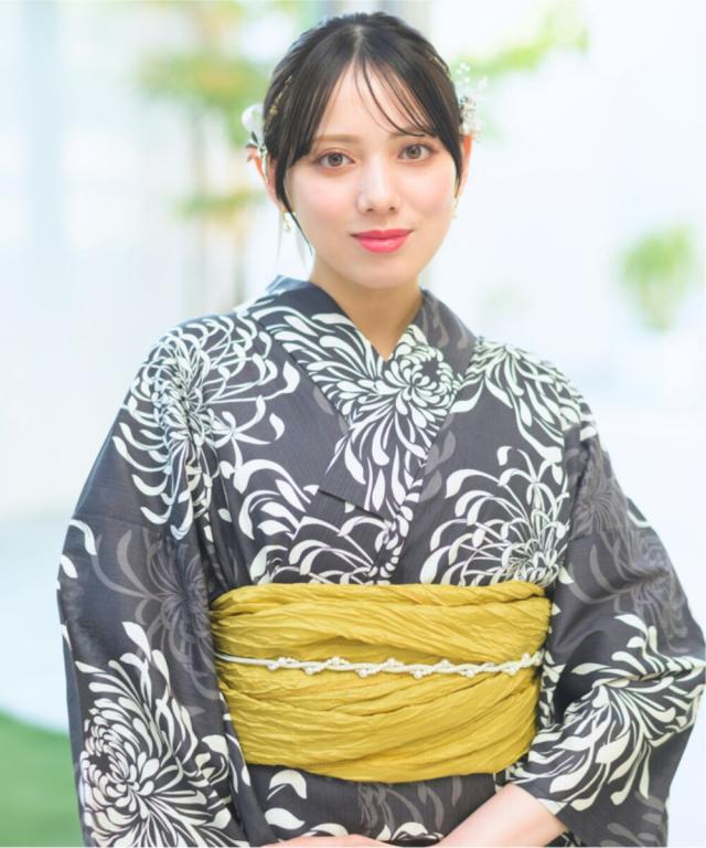 下駄つき浴衣5点セット 月影の菊詩 (浴衣 兵児帯 腰紐2本 下駄)／