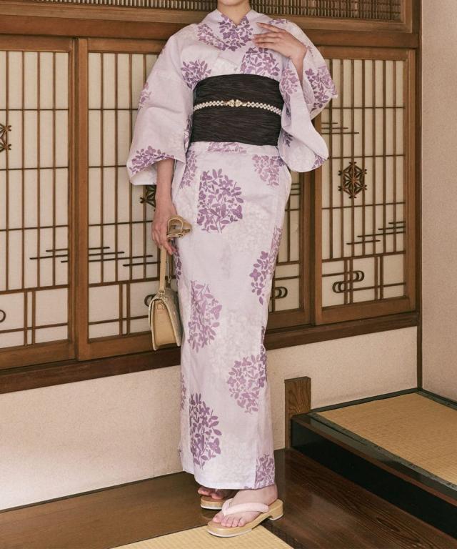 セレン（CELEN）/花風アンティーク  浴衣5点セット (浴衣・兵児帯・腰紐2本・下駄)