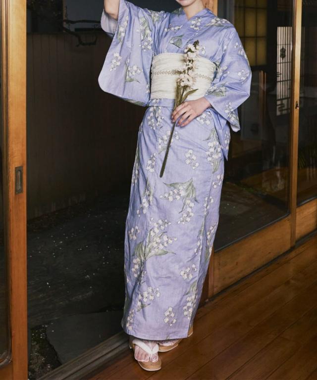 セレン（CELEN）/幻想レトロブルーム  浴衣5点セット (浴衣・兵児帯・腰紐2本・下駄)