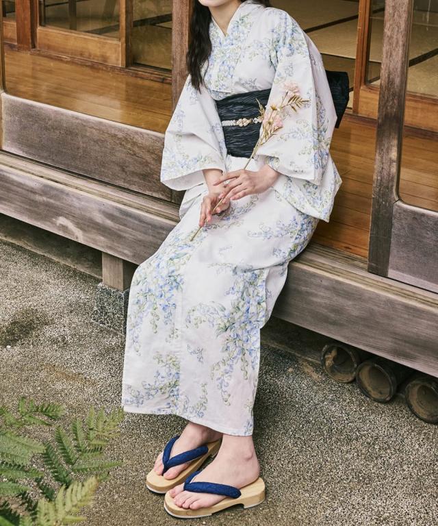 セレン（CELEN）/すずらんの夢 浴衣5点セット（浴衣・兵児帯・腰紐2本・下駄）