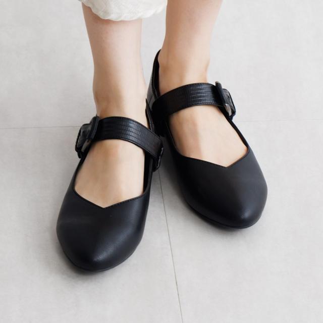 卑弥呼（himiko ）/卑弥呼の定番人気◇【25秋冬新作 】ベルトデザインパンプス/643311