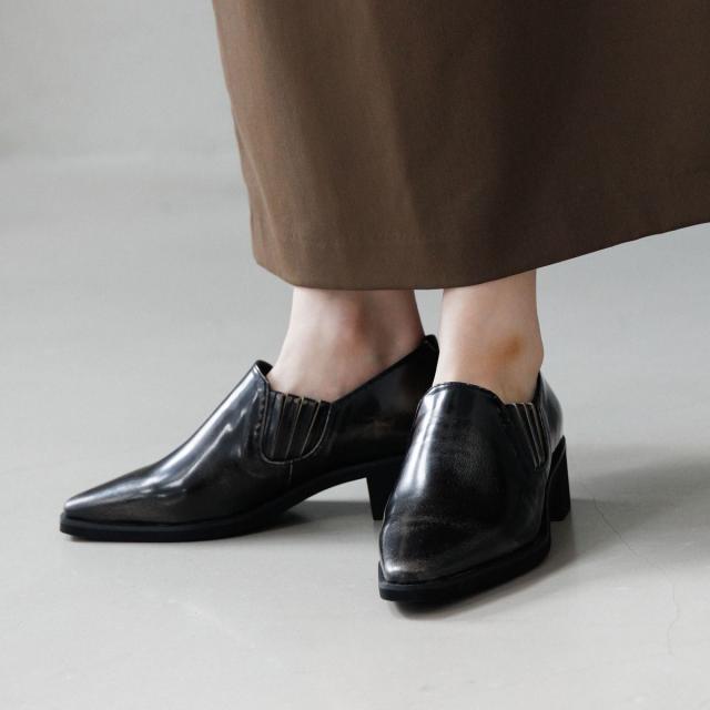 HIMIKO（HIMIKO）/濃淡のある美しい発色と光沢【卑弥呼25AW】アドバンレザーポインテッドトゥサイドゴア/651310