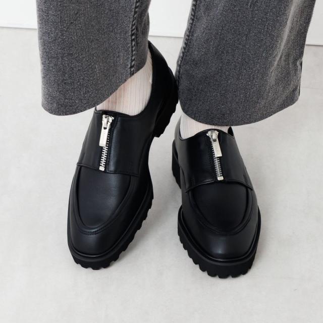 HIMIKO（HIMIKO）/適度な厚底でスタイルアップ【卑弥呼25AW】トラックソールセンタージップローファー/651325