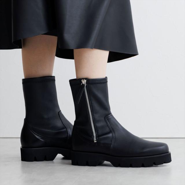 HIMIKO（HIMIKO）/厚底で盛れる【撥水】【卑弥呼25AW】トラックソールサイドジップストレッチブーツ/651403