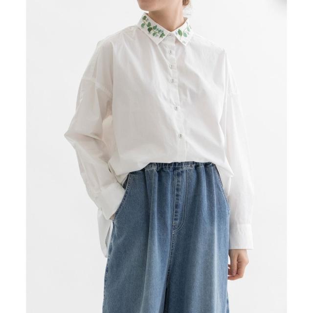 ノップドゥノッド（nop de nod）/刺繍衿タイプライターシャツ
