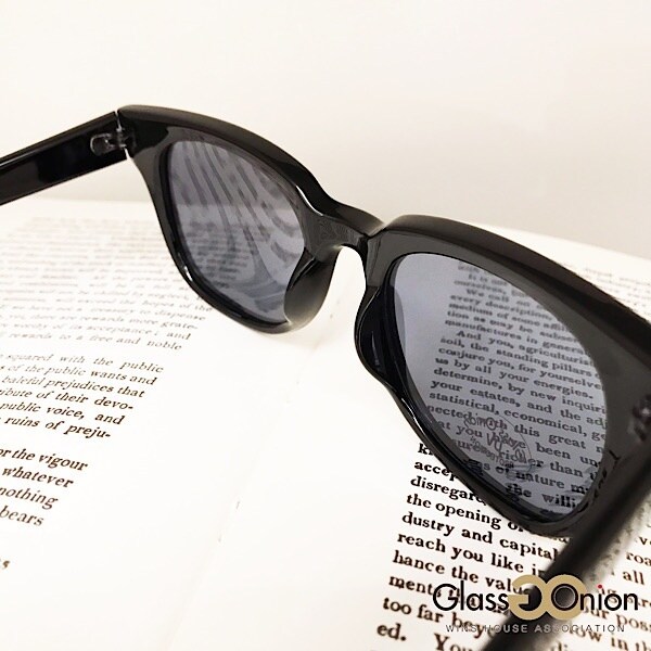 グラスオニオン（Glass Onion）/【日本製】偏光サングラス・UV99