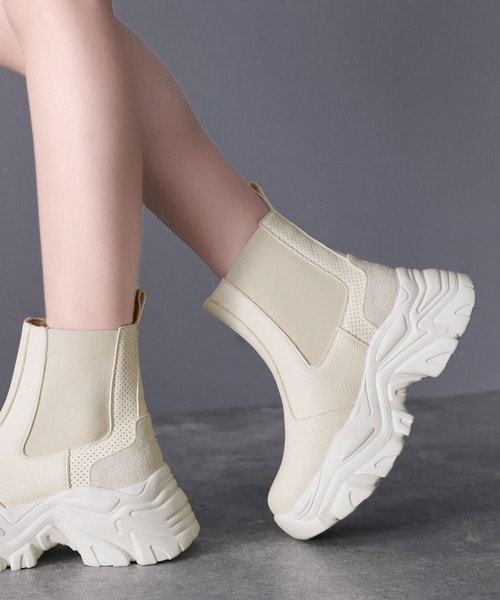 クラシカルエルフ（Classical Elf）/《JAVAジャバコラボ》足元からお洒落を楽しむ！厚底ソールサイドゴアショートブーツ