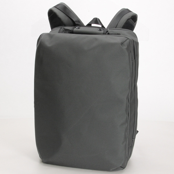 トキ/TOKI 1680Dナイロン素材 出張にも旅行にも使える軽量撥水大型リュック