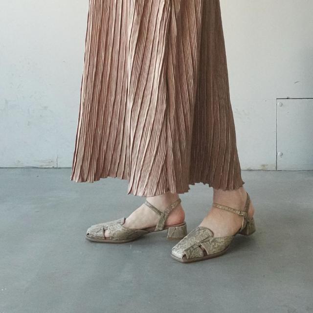 ノイエザマーケット（neue the market）/グルカサンダル/TM23305