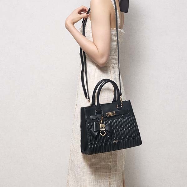 ダズリン（DazzliN’）/【dazzlin/ダズリン】リボンチャーム付 ギャザーシャーリングショルダーバッグ