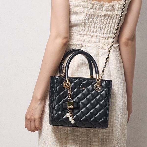 ダズリン（DazzliN’）/【dazzlin/ダズリン】キルティング　リボンチャーム付ミニハンドバッグ