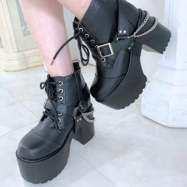 シーエス ティーアンドピー（cs T&P）/ベルト取り外し可厚底ベルト付きブーツ