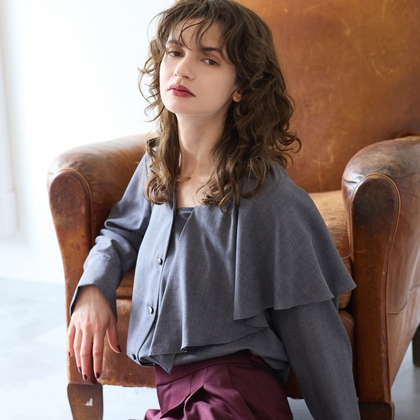 リズム（R_ISM）/【洗える・S/M/Lサイズあり】アシンメトリーラッフルブラウス