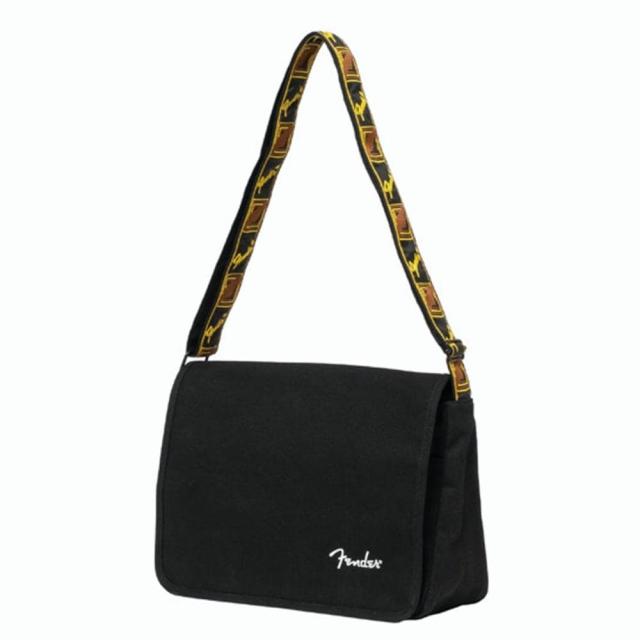 バックヤードファミリー（BACKYARD FAMILY）/Fender ショルダーバッグ