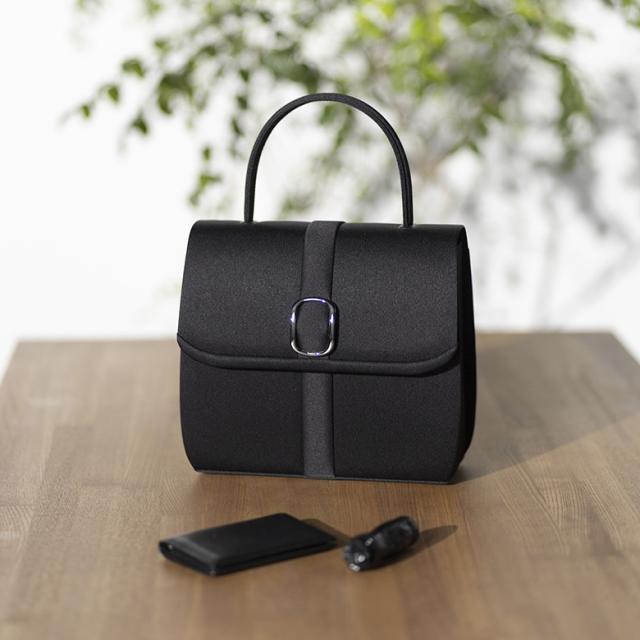 フォルムフォルマ（form forma）/【慶弔両用】【喪服用】バックルモチーフ/ブラックフォーマル/ハンドバッグ/冠婚葬祭/夏/お受験