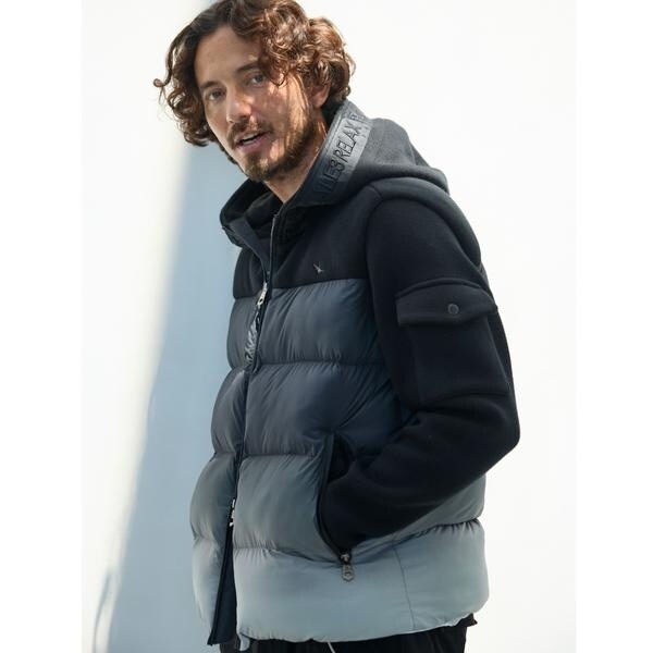 ロイヤルフラッシュ（ FLASH）/1PIU1UGUALE3 RELAX／ウノピゥ ウノ ウグァーレ トレ リラックス／グラデーショ