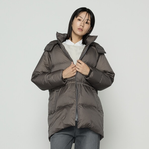 コムサ（COMME CA）/〔 Sサイズ 〕 ライトナイロンタフタ  フード付きダウンコート