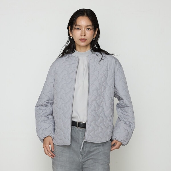 ギャバジン K．T（Gabardine K．T）/波柄Wキルト ノーカラーブルゾン