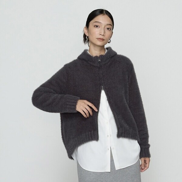 ギャバジン K．T（Gabardine K．T）/マイクロナイロンフェザーヤーン パーカ