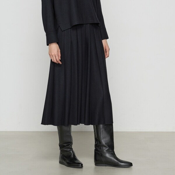 K．T キヨコ タカセ（K．T KIYOKO TAKASE）/〔 Sサイズ 〕 ウールスムースジャージー シガレットプリーツスカート