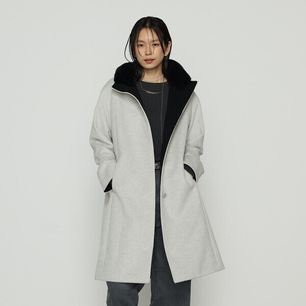 K．T キヨコ タカセ（K．T KIYOKO TAKASE）/〔 Sサイズ 〕アンゴラウール スタンドフーデットコート
