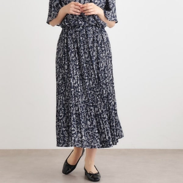 ローラ アシュレイ（LAURA ASHLEY）/【ウエストゴム／同柄アイテムあり】アイロンワーク スクロール柄 スカート