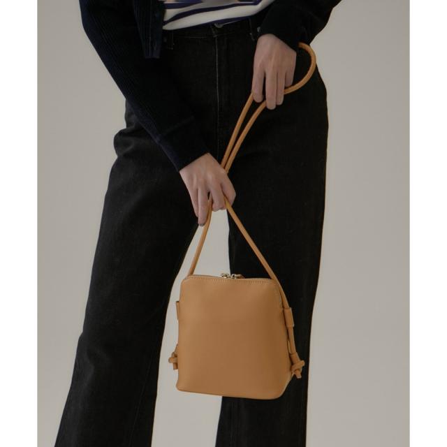 サロン アダム エ ロペ（SALON adam et rope’ ）/スクエアショルダーバッグ