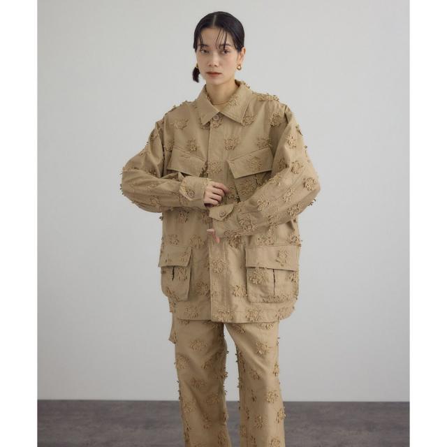 サロン アダム エ ロペ（SALON adam et rope’ ）/【crinkle crinkle crinkle】3Dエンブロイダリーミリタリーシャツ