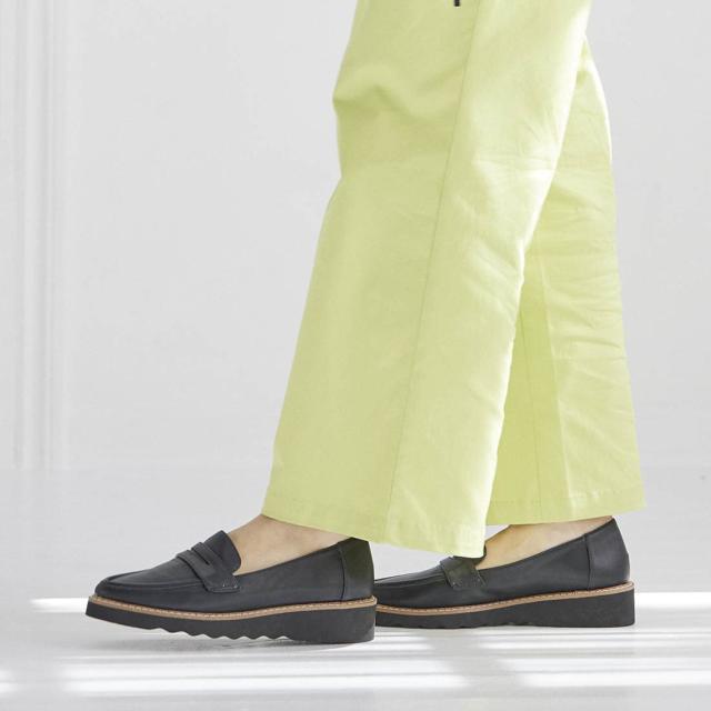 カリーノ（carino）/【レイン対応】ポインテッドローファー