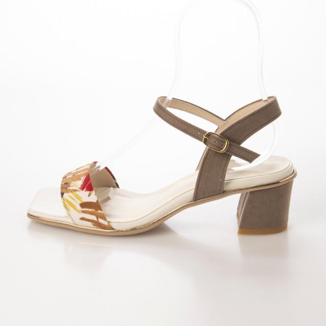 カリーノ（carino）/スクエアトゥストラップサンダル